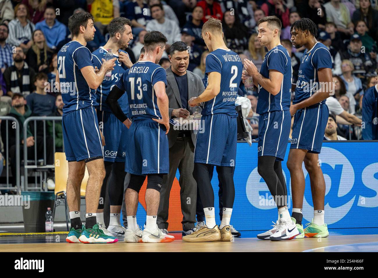 Mannheim, Deutschland. 12th Jan, 2025. Danny Jansson (MLP Academics ...