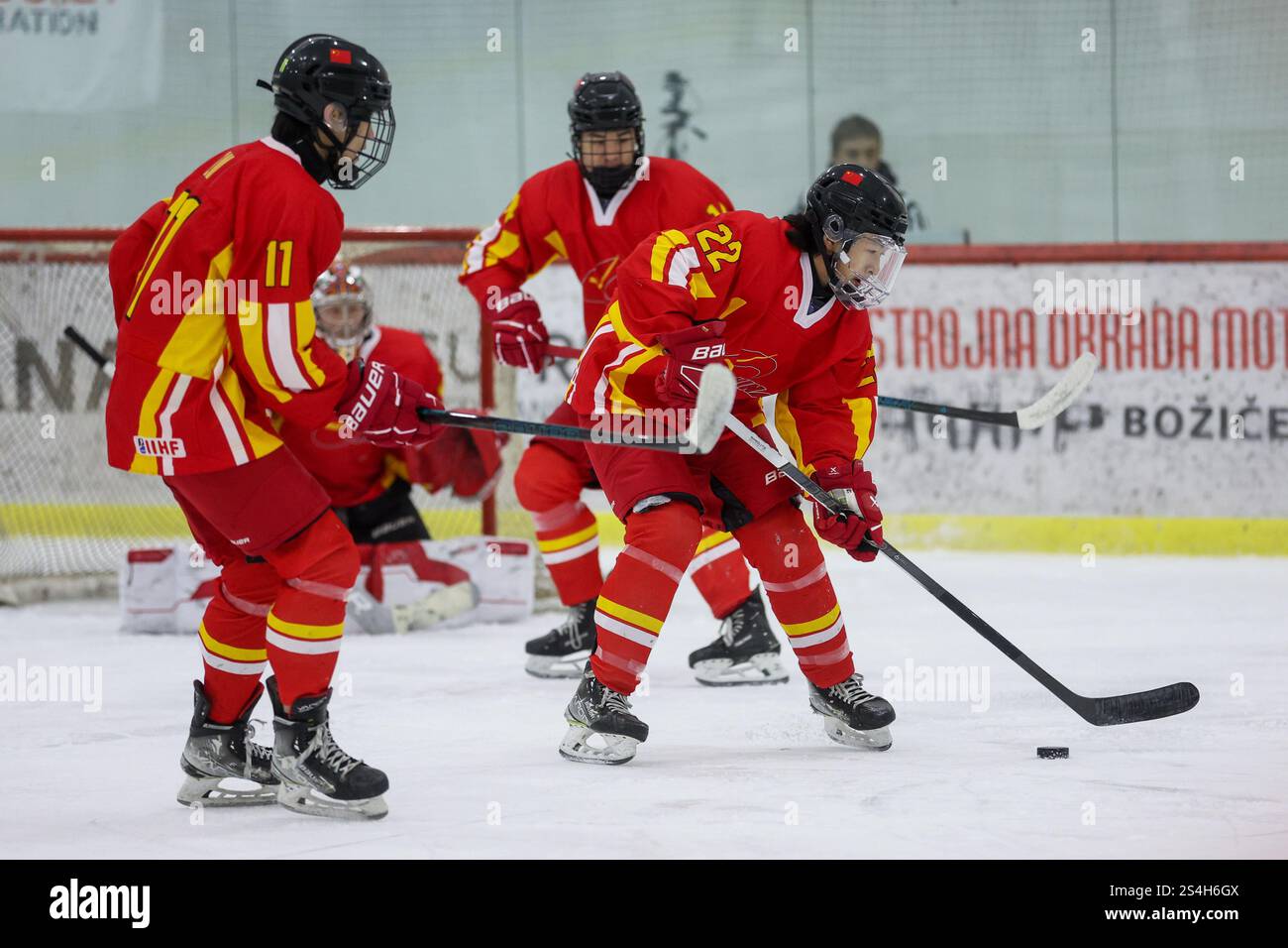 Zagreb, Croatia. 12th Jan, 2025. Rong Luan of China plays the puck ...