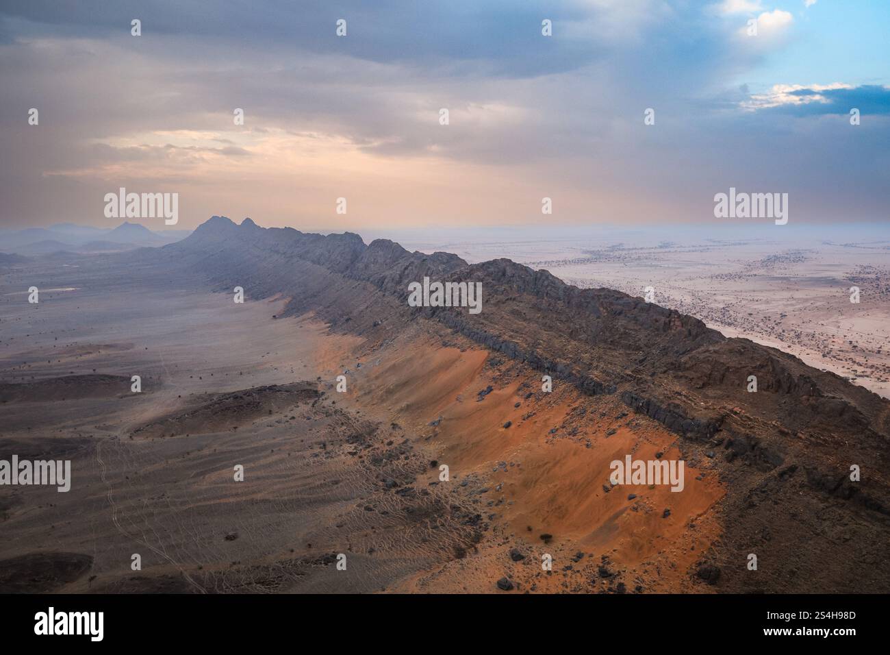 Al Duwadimi, Arabie Saoudite. 12th Jan, 2025. Landscapes during the ...