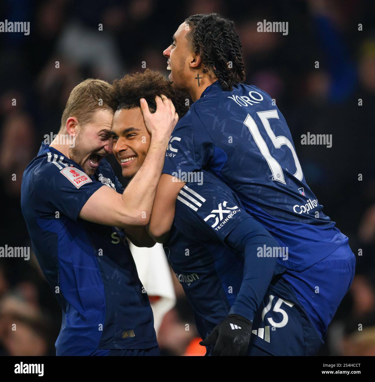 Joshua zirkzee 2025 hi-res stock photography and images - Alamy