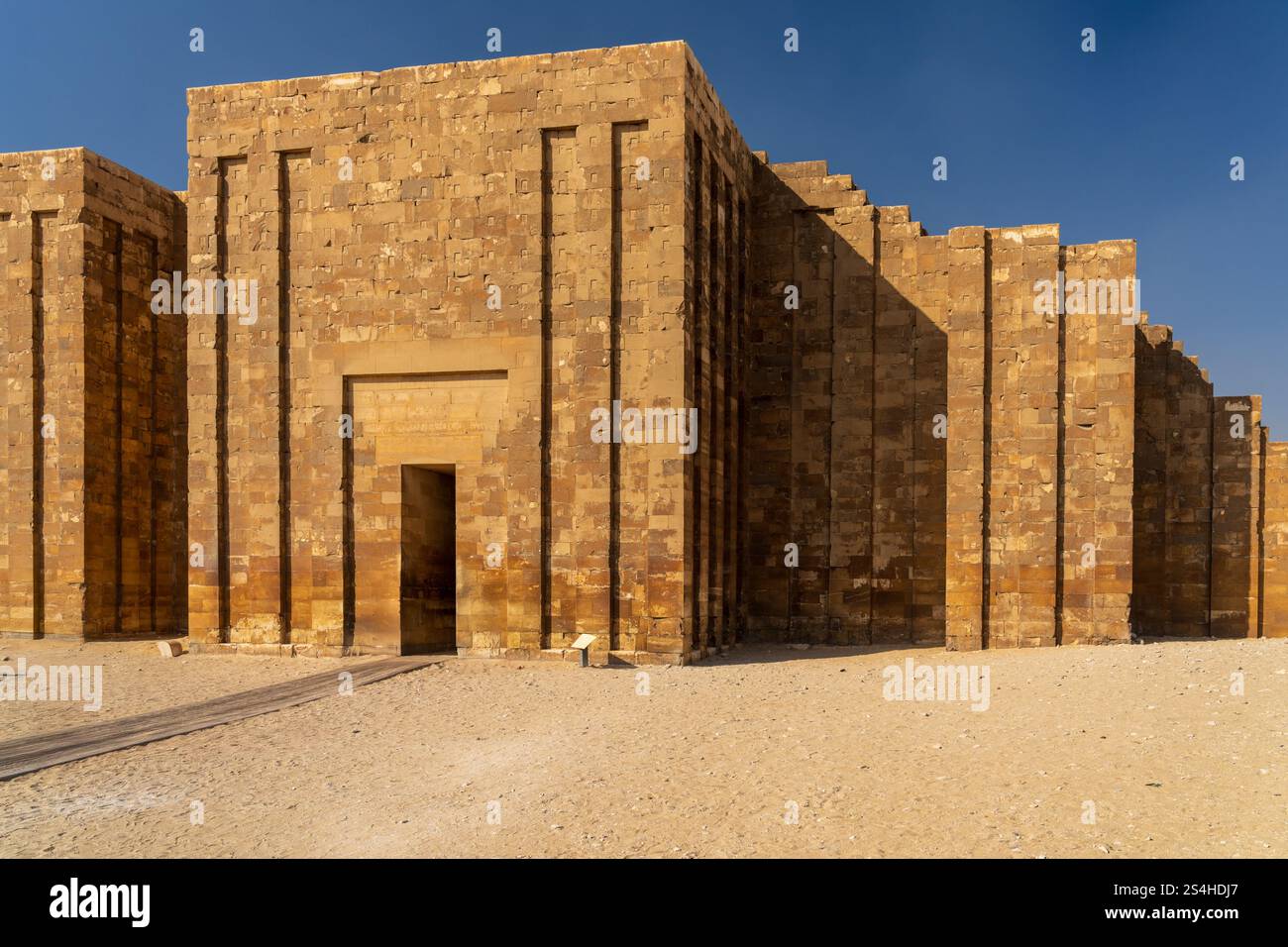 Massive limestone wall enclosing the entire necropolis and step pyramid ...