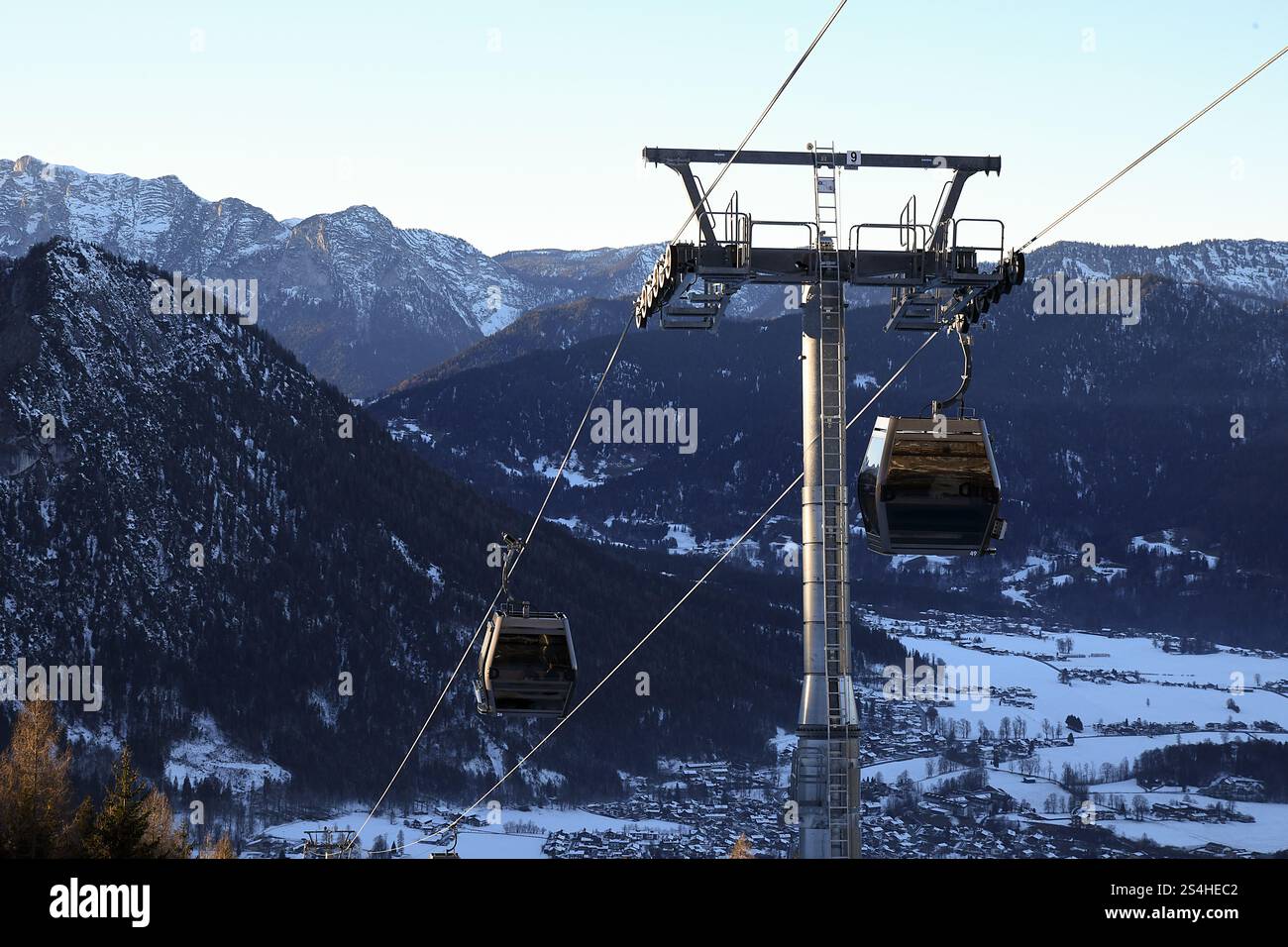 The image shows the cable car Stock Photo - Alamy