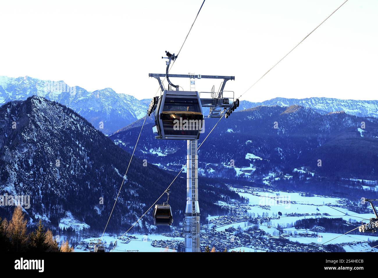 The image shows the cable car Stock Photo - Alamy