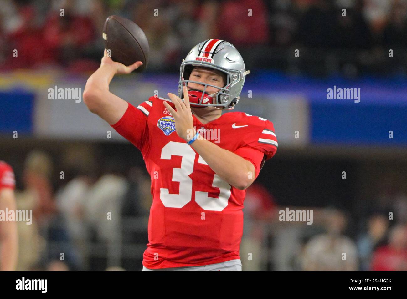 Waco, Texas, USA. 10th Jan, 2025. Ohio State Buckeyes quarterback Devin ...