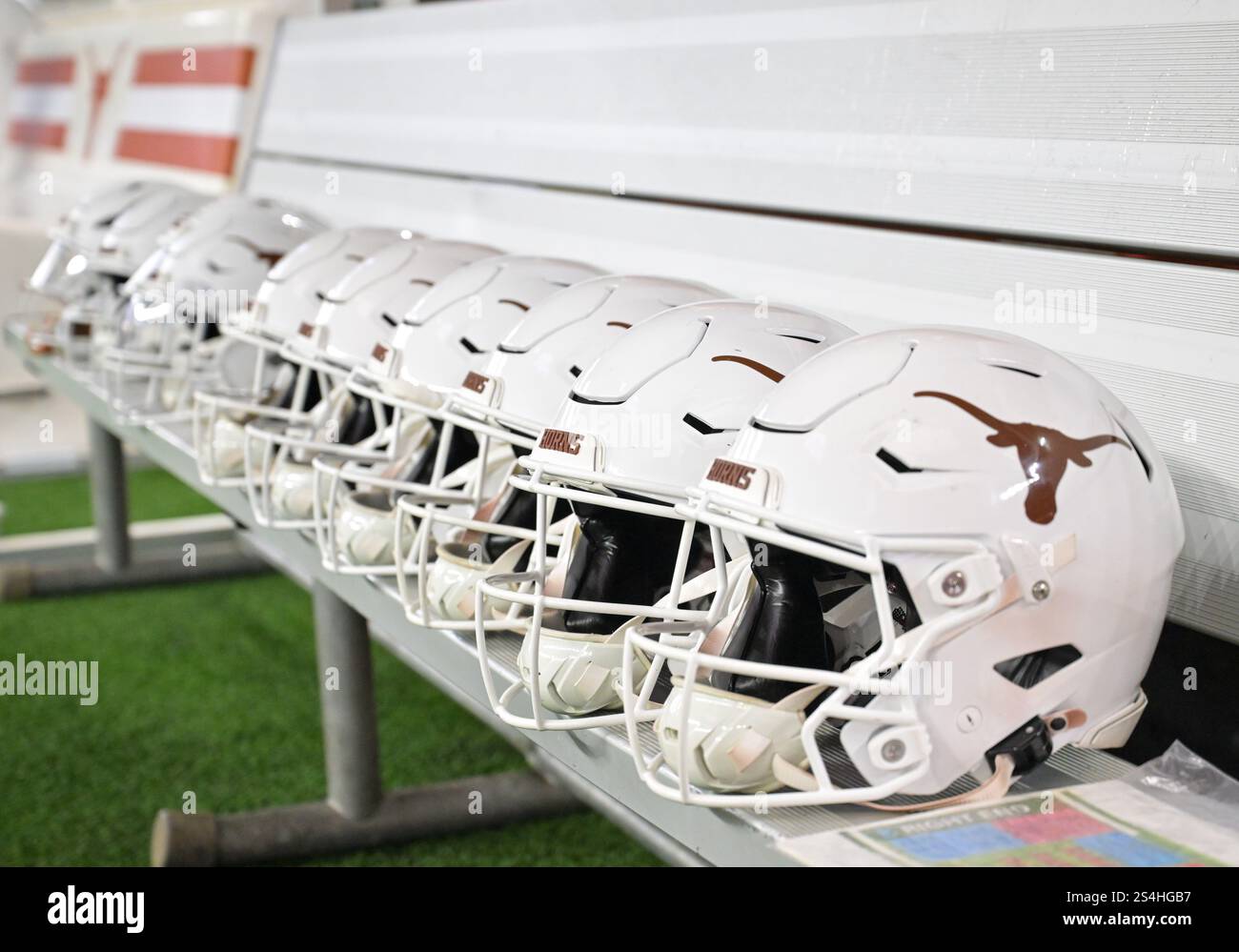 Waco, Texas, USA. 10th Jan, 2025. Texas Longhorns longhorns helmets ...