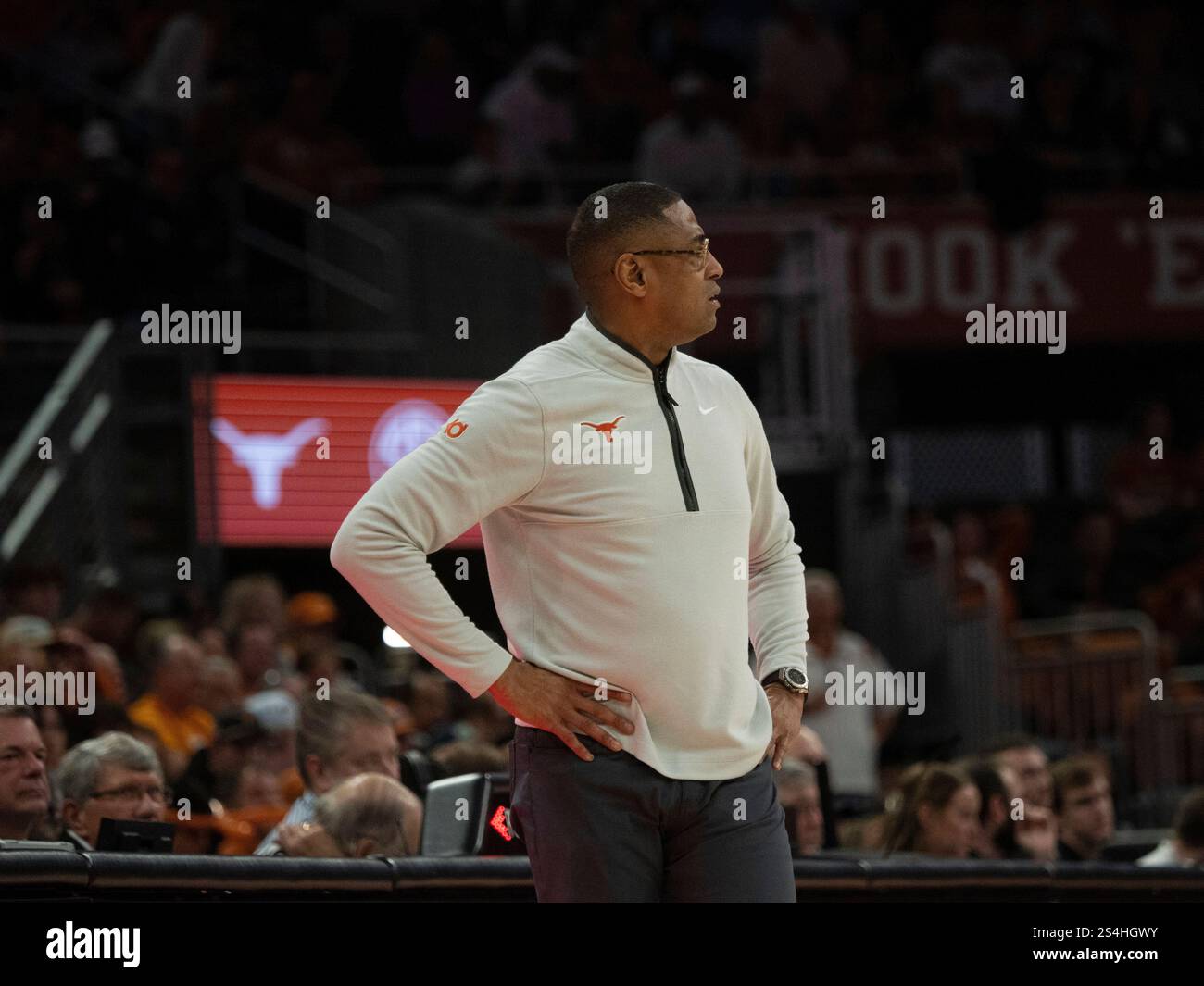 Texas head coach Rodney Terry watches his team during the second half ...