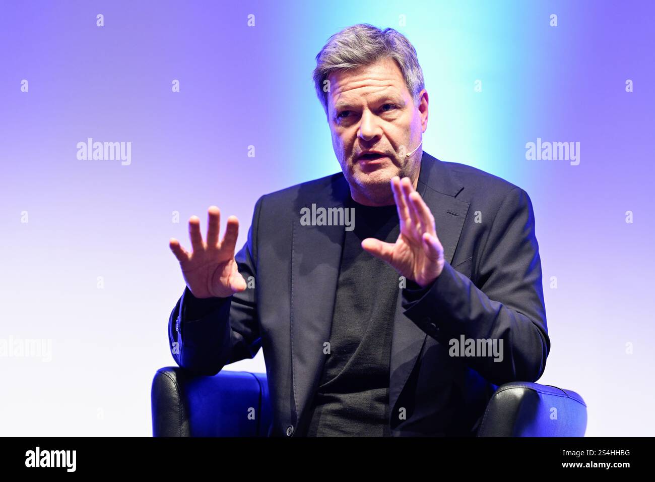 Mannheim, Germany. 12th Jan, 2025. Robert Habeck, candidate for ...