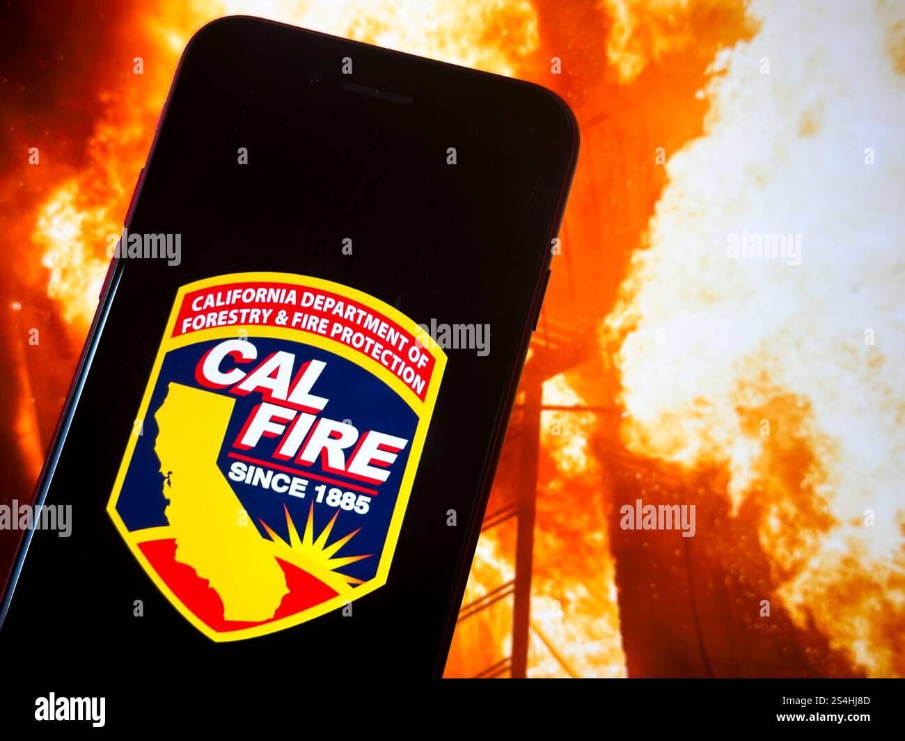 Los Angeles, California, USA. 12th Jan, 2025. The Cal Fire emblem, also ...
