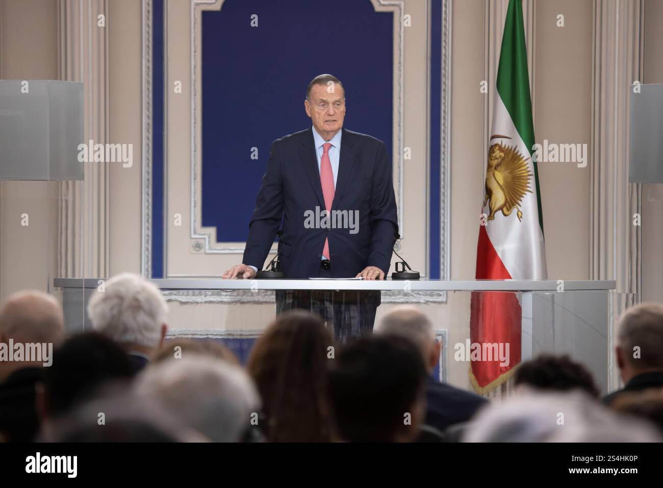 U s military leaders officials hi-res stock photography and images - Alamy