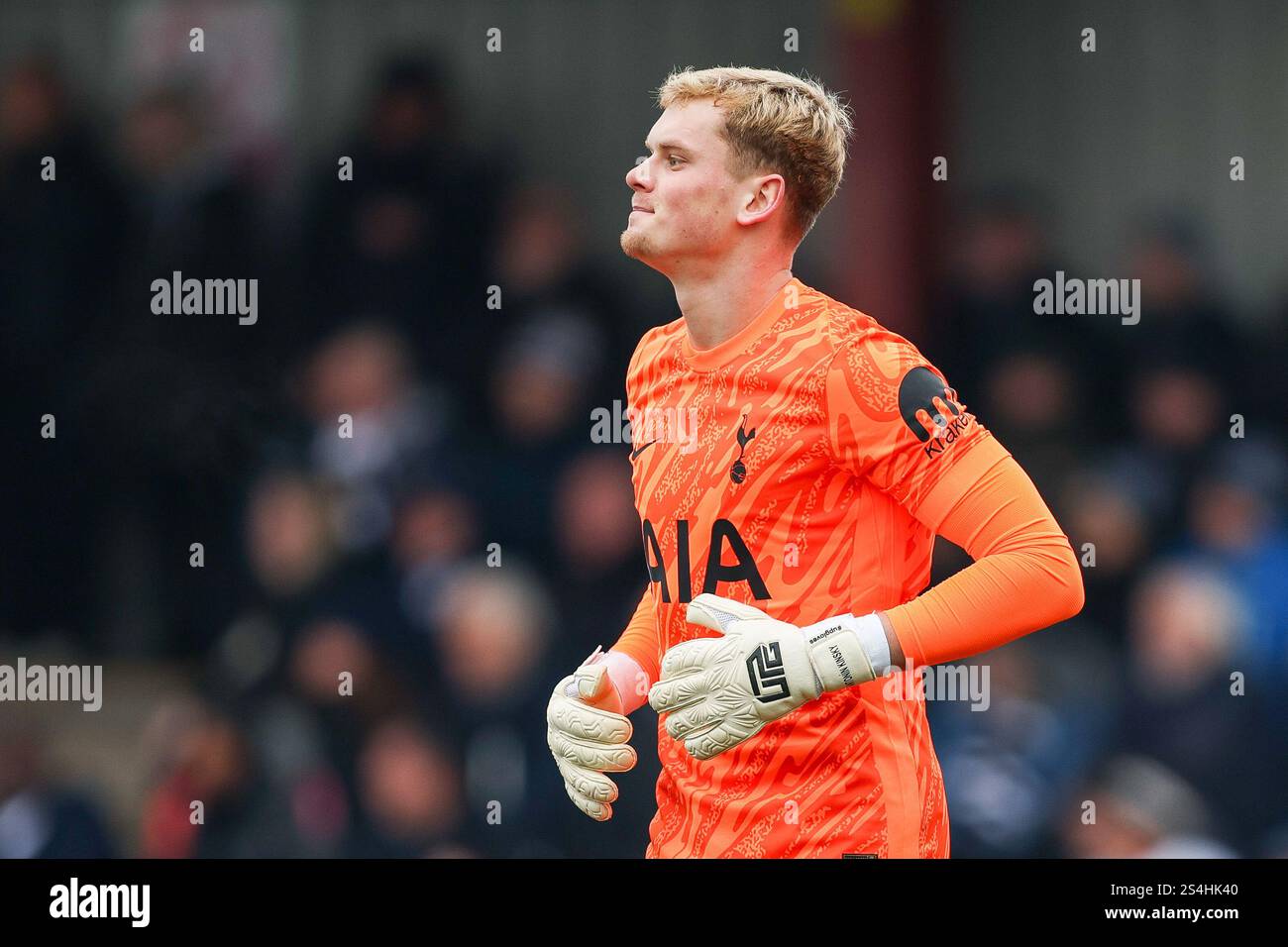 Tamworth on Sunday 12th January 2025. #31, goalkeeper Antonin Kinsky of ...