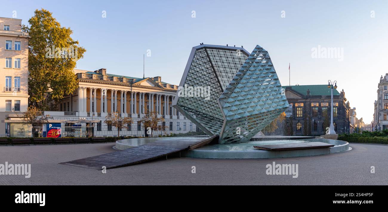 A picture of the Wolnosci Square, with the Fontanna Wolnosci, the ...