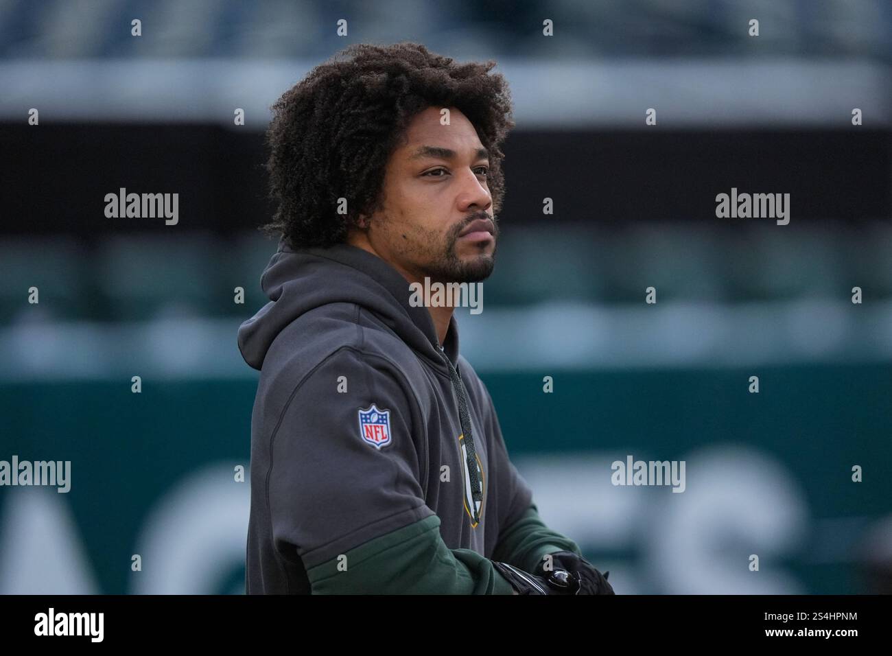 Green Bay Packers linebacker Eric Wilson (45) warms up before an NFL ...