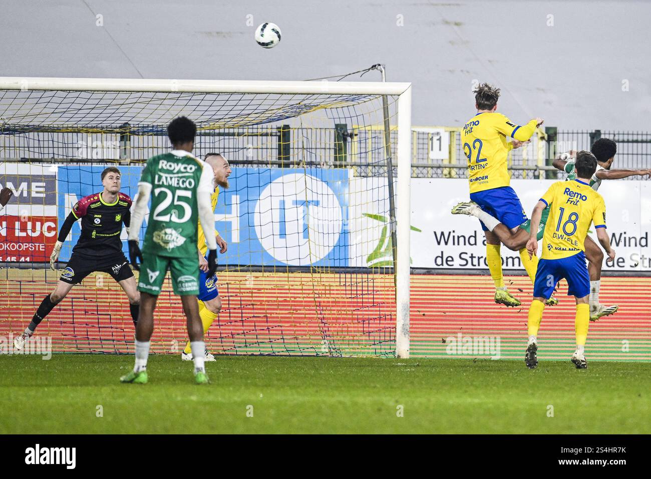 Beveren's goalkeeper Beau Reus, Beveren's Lennart Mertens and RAAL's ...