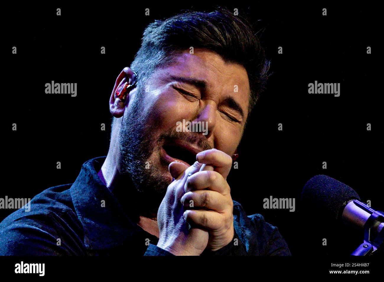 The singer Miguel Poveda during a concert at the Teatro Circo Price, on ...
