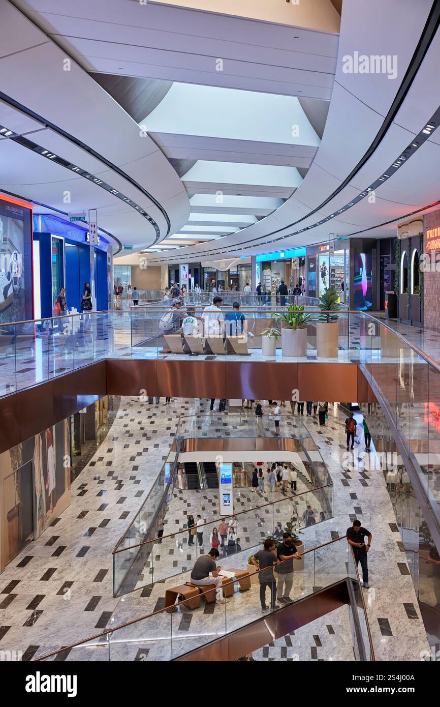 Interior view of the Exchange TRX, an upscale shopping mall in Kuala ...