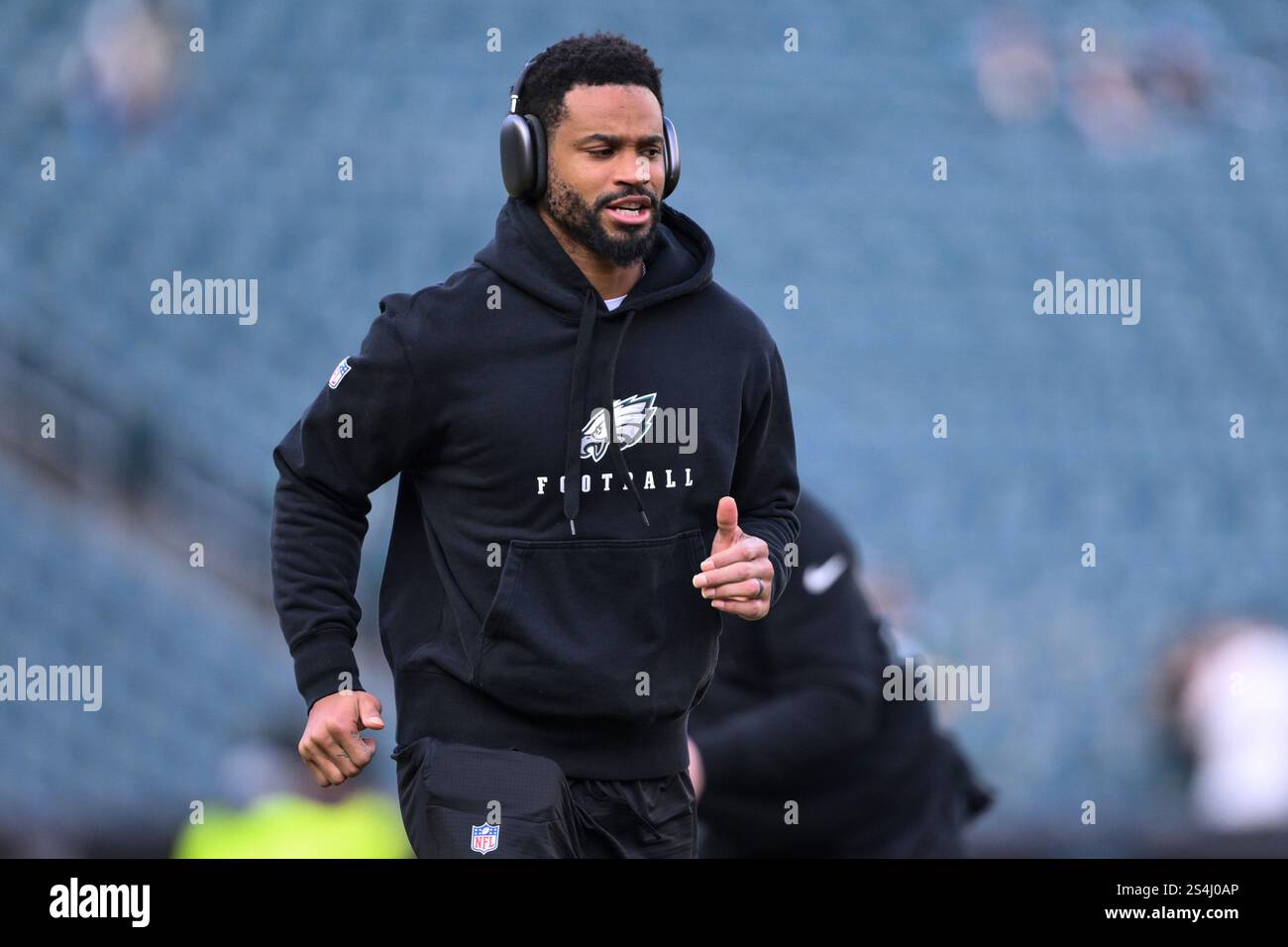 Philadelphia Eagles cornerback Darius Slay Jr. works out during pre ...