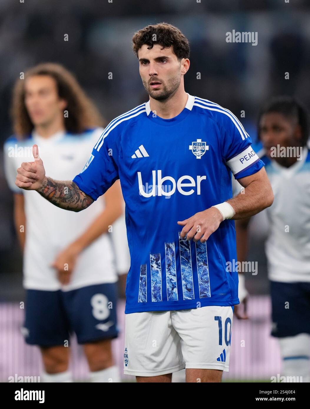 Rome, Italy. 10th Jan, 2025. Patrick Cutrone of Como 1907 gestures during the Serie A Enilive ...