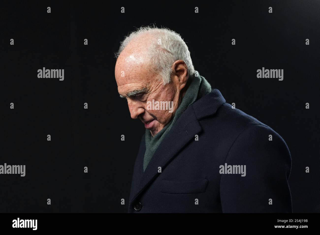 Philadelphia Eagle owner Jeffery Lurie walks in a tunnel before an NFL ...