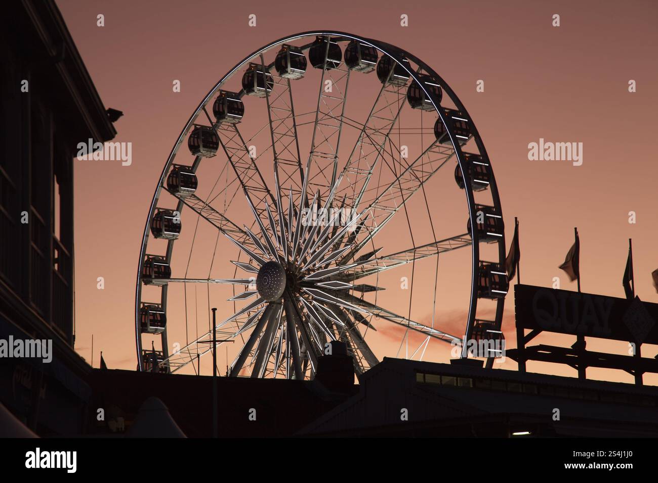 The Ferris Wheel in the Victoria and Albert Waterfront at sunset, Cape ...