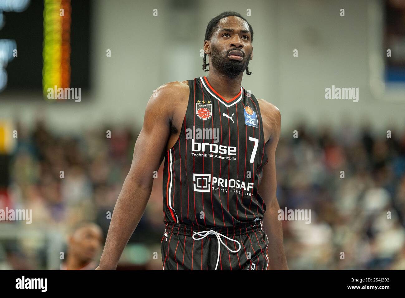KeyShawn Feazell (Bamberg Baskets, #07), GER, MHP Riesen Ludwigsburg vs ...