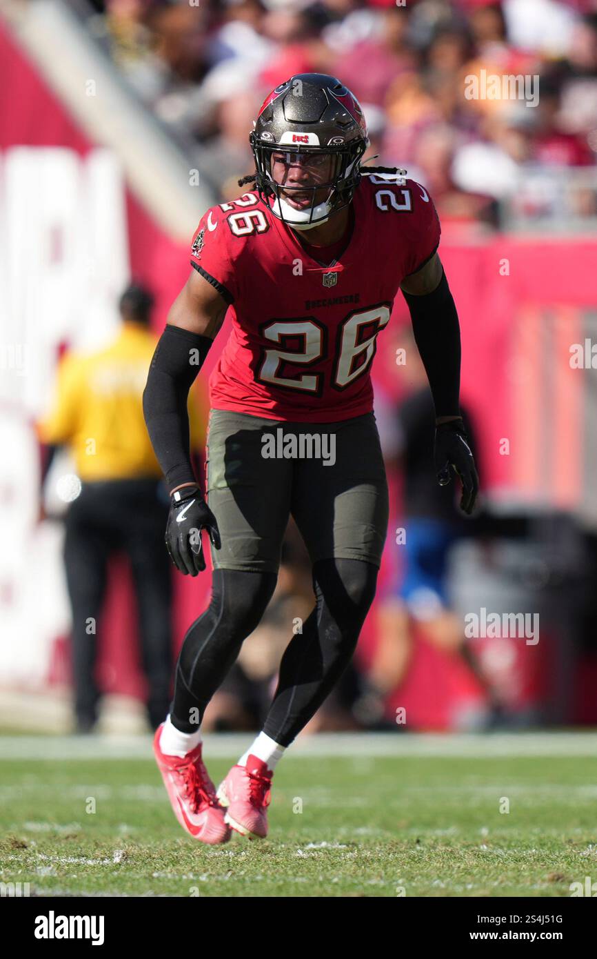 Tampa Bay Buccaneers safety Kaevon Merriweather (26) defends in the ...