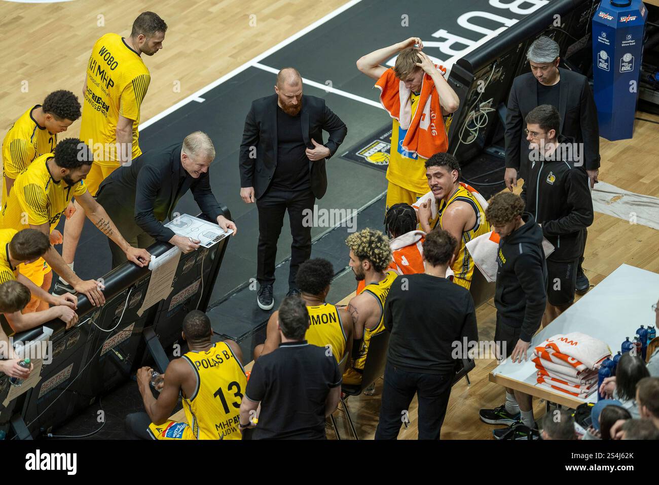 John Patrick (MHP Riesen Ludwigsburg, Head-Coach), GER, MHP Riesen Ludwigsburg vs. Bamberg ...