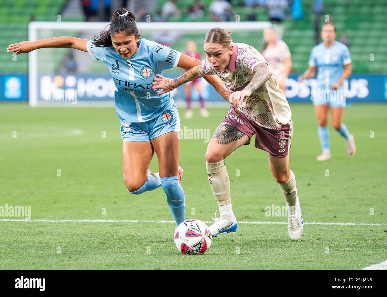 Melbourne City's Alexia Apostolakis (L) and Brisbane Roar's Sharn ...