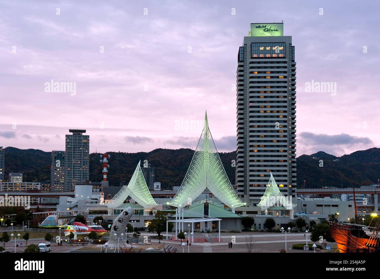 Kobe Maritime Museum and Okura Hotel on the waterfront of Kobe City in ...