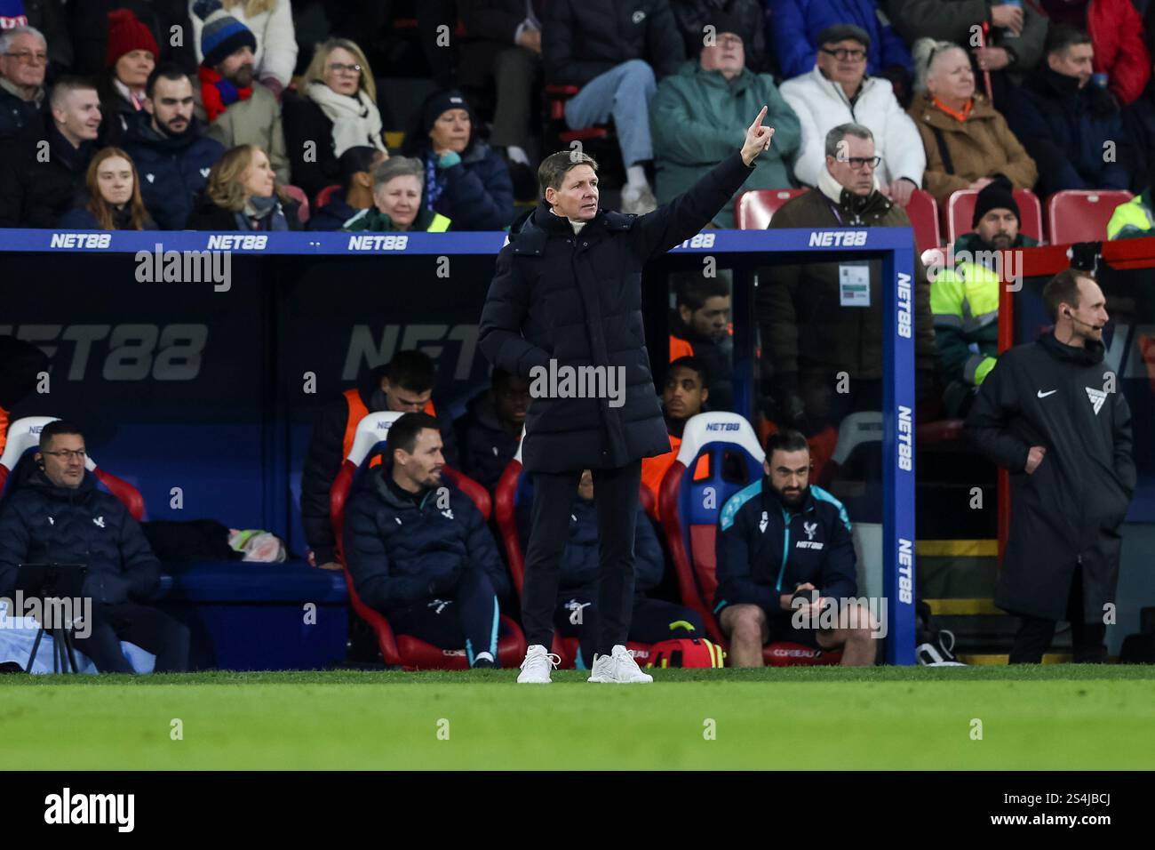 Oliver glasner crystal palace fa cup hi-res stock photography and ...