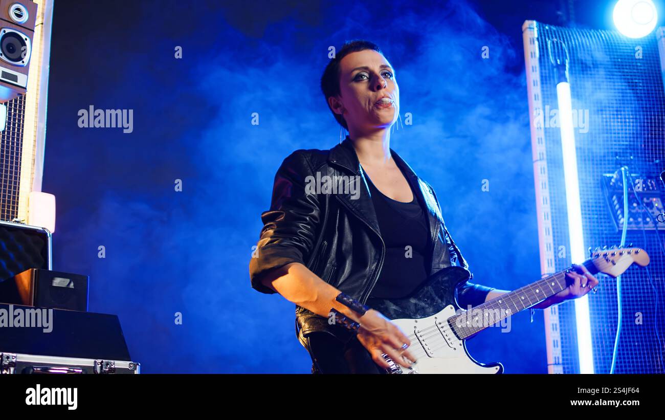 Iconic grunge rocker chewing gum hi-res stock photography and images ...