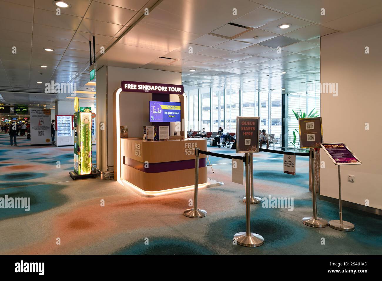 SINGAPORE - AUGUST 25, 2024: the Free Singapore Tour booths are located ...