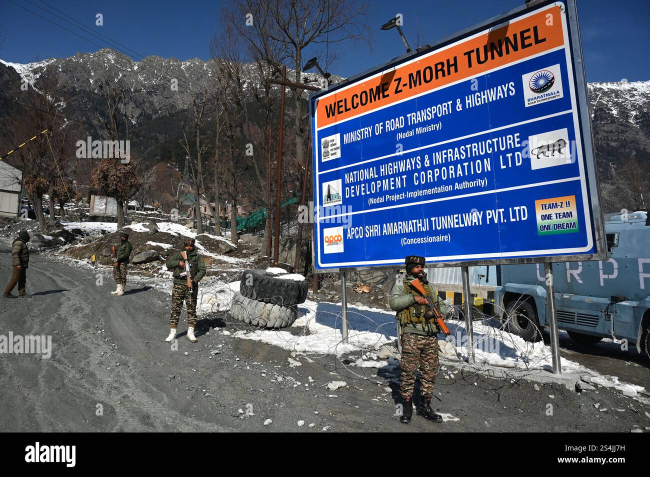 SRINAGAR, INDIA - JANUARY 12: Paramilitary soldiers stand guard near Z ...