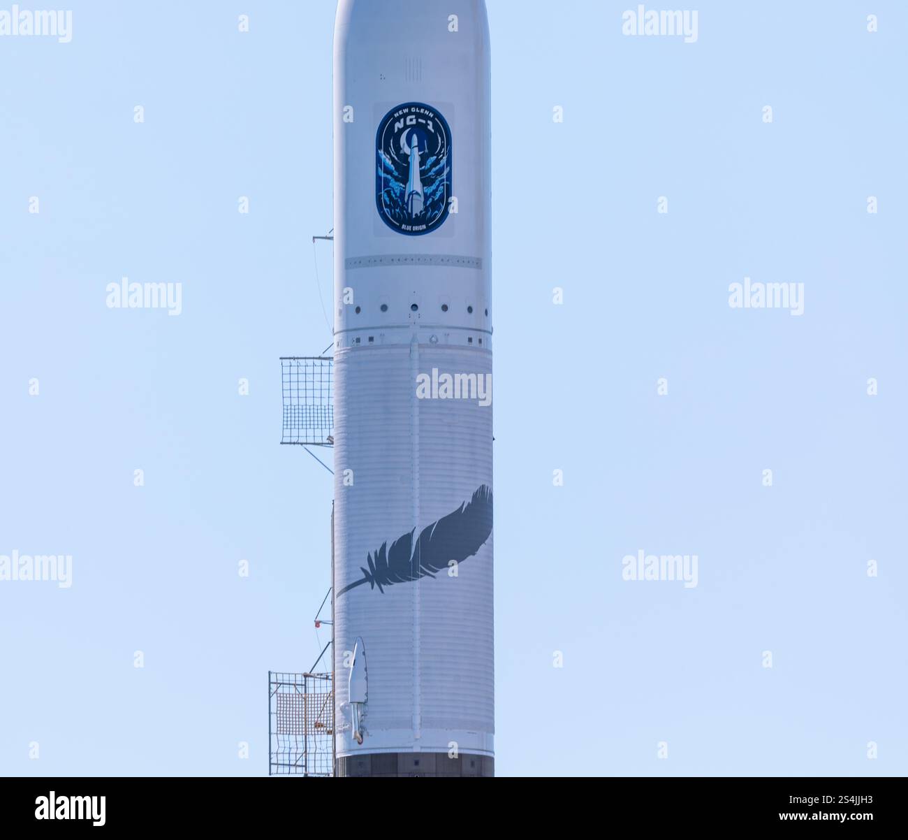 Berhemoth Blue Origin New Glenn NG-1 is 320 feet tall or 98 meters. It ...