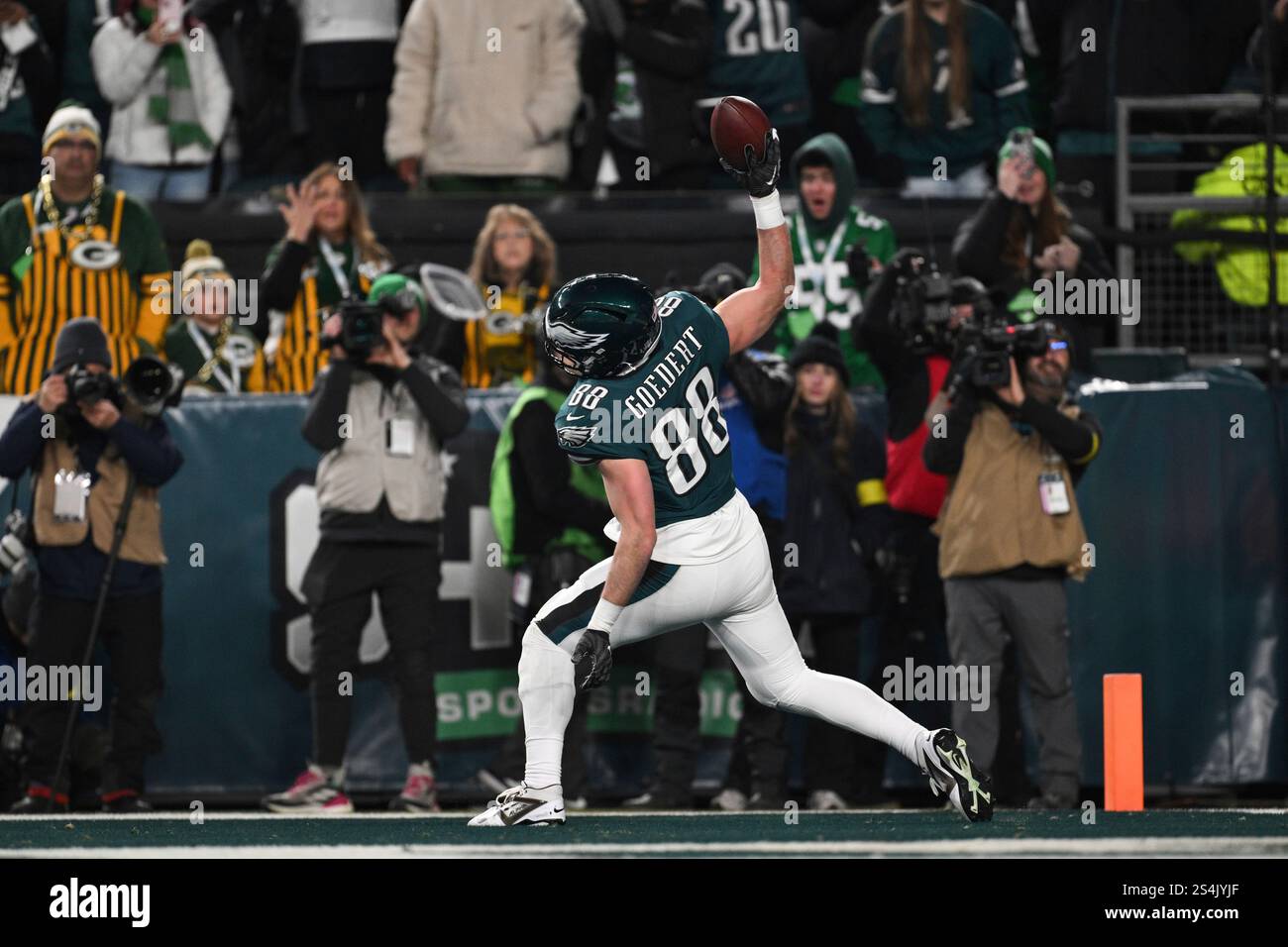 Philadelphia Eagles tight end Dallas Goedert (88) spikes the ball after ...