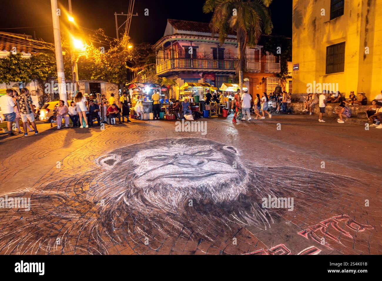Gorilla painted at Santísima Trinidad Square. Getsemaní neigborhood ...