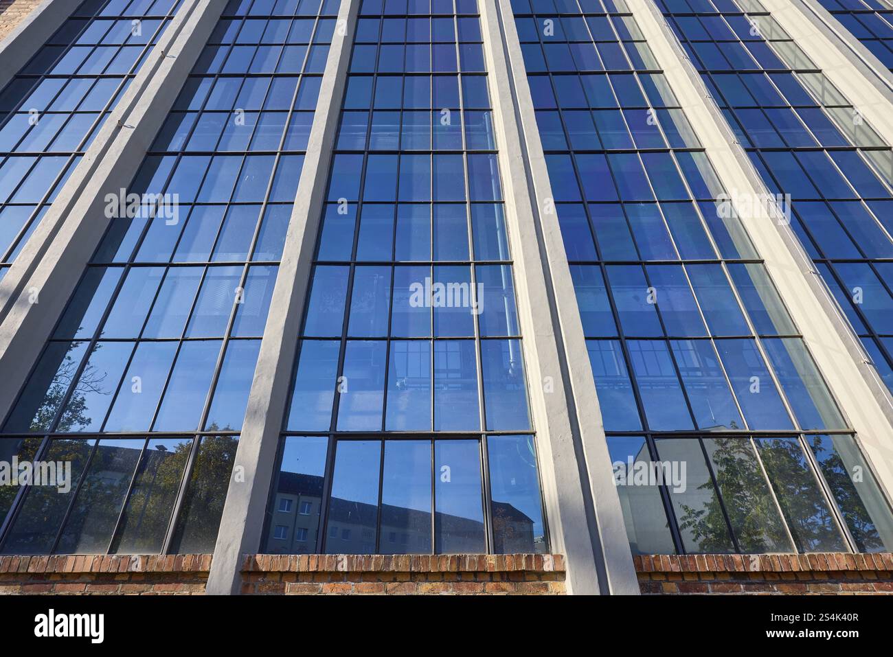 Power plant Mitte Dresden, New Objectivity architecture, Brick ...