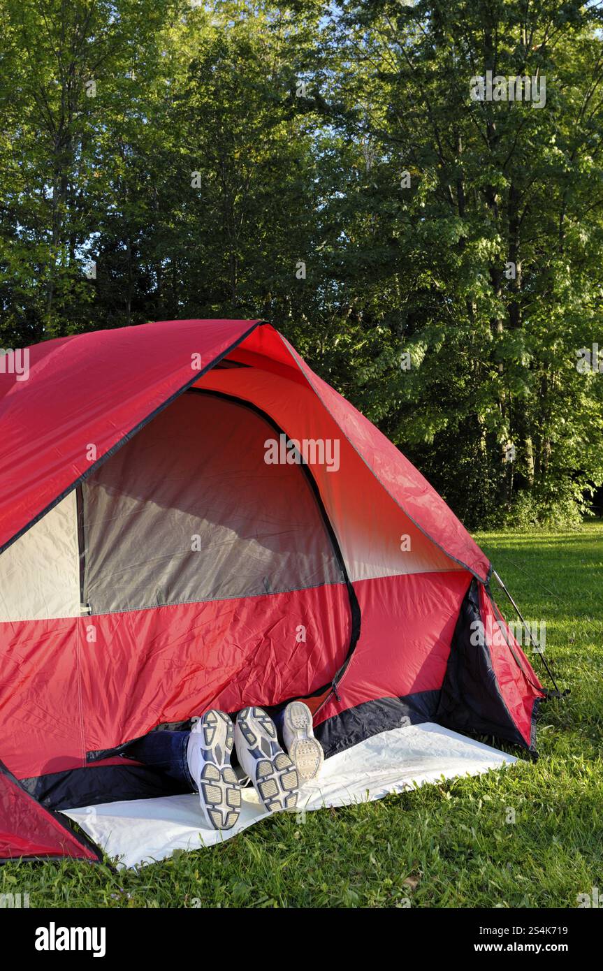 Young couple camps out in hi-res stock photography and images - Alamy