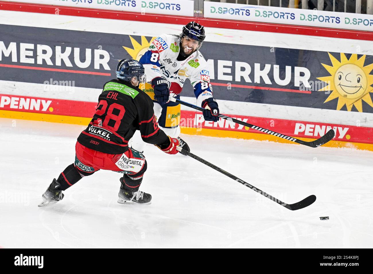 Eishockey DEL - 24/25 - 36. Spieltag: Düsseldorfer EG vs Eisbären ...