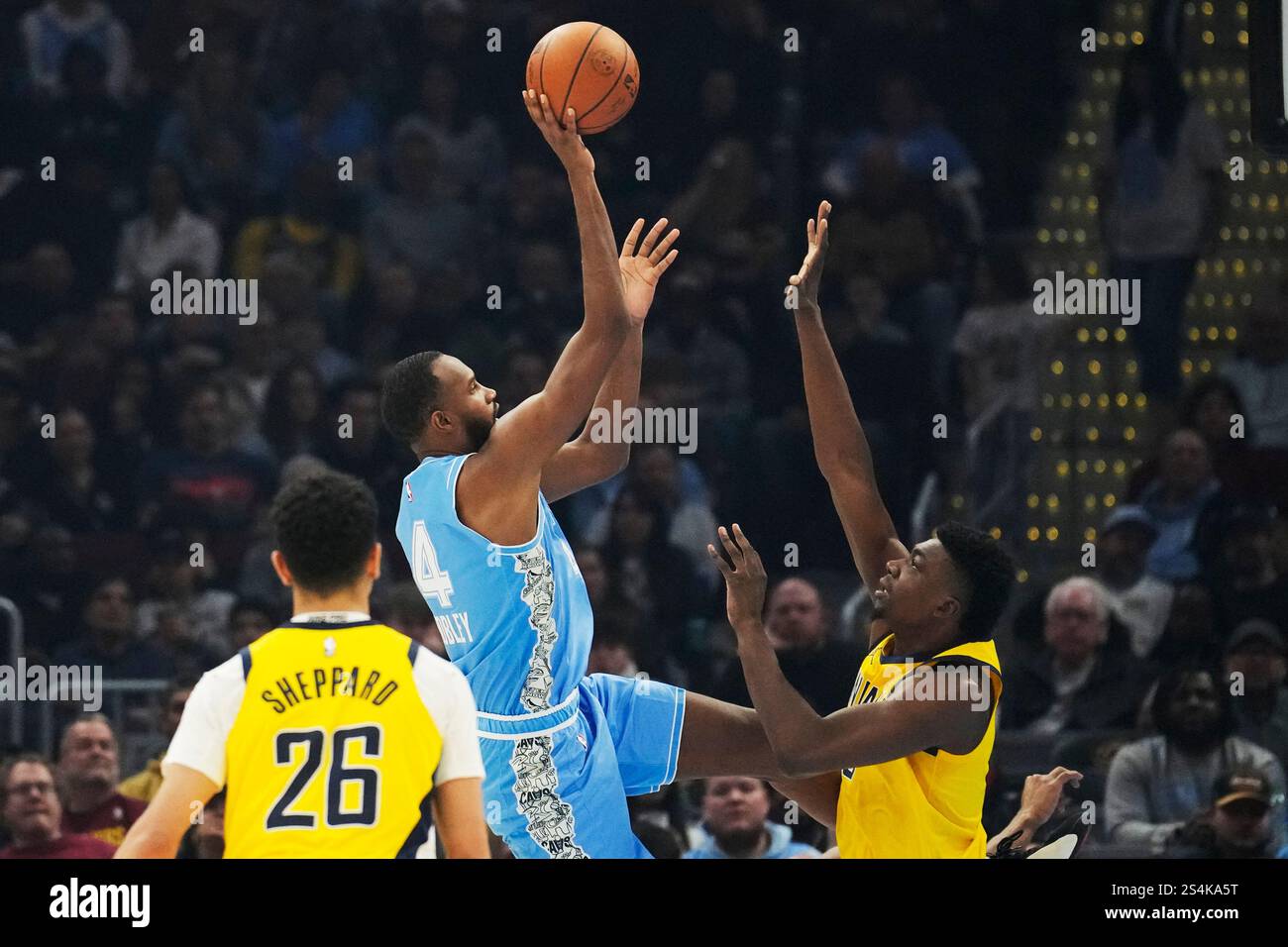 Cleveland Cavaliers forward Evan Mobley (4) shoots between Indiana ...