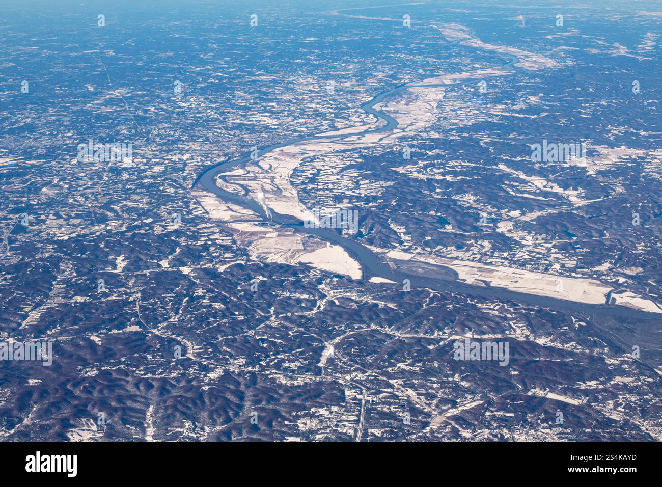 Labadie power plant on the Missouri river in Labadie, Missouri in the ...