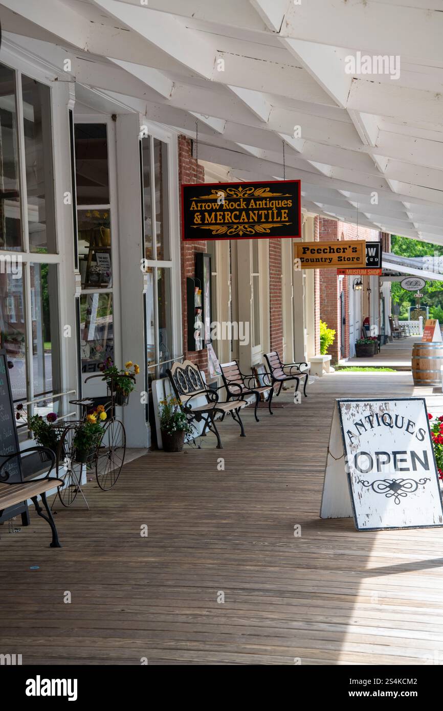 Arrow Rock, Missouri. The entire Arrow Rock village is a National ...