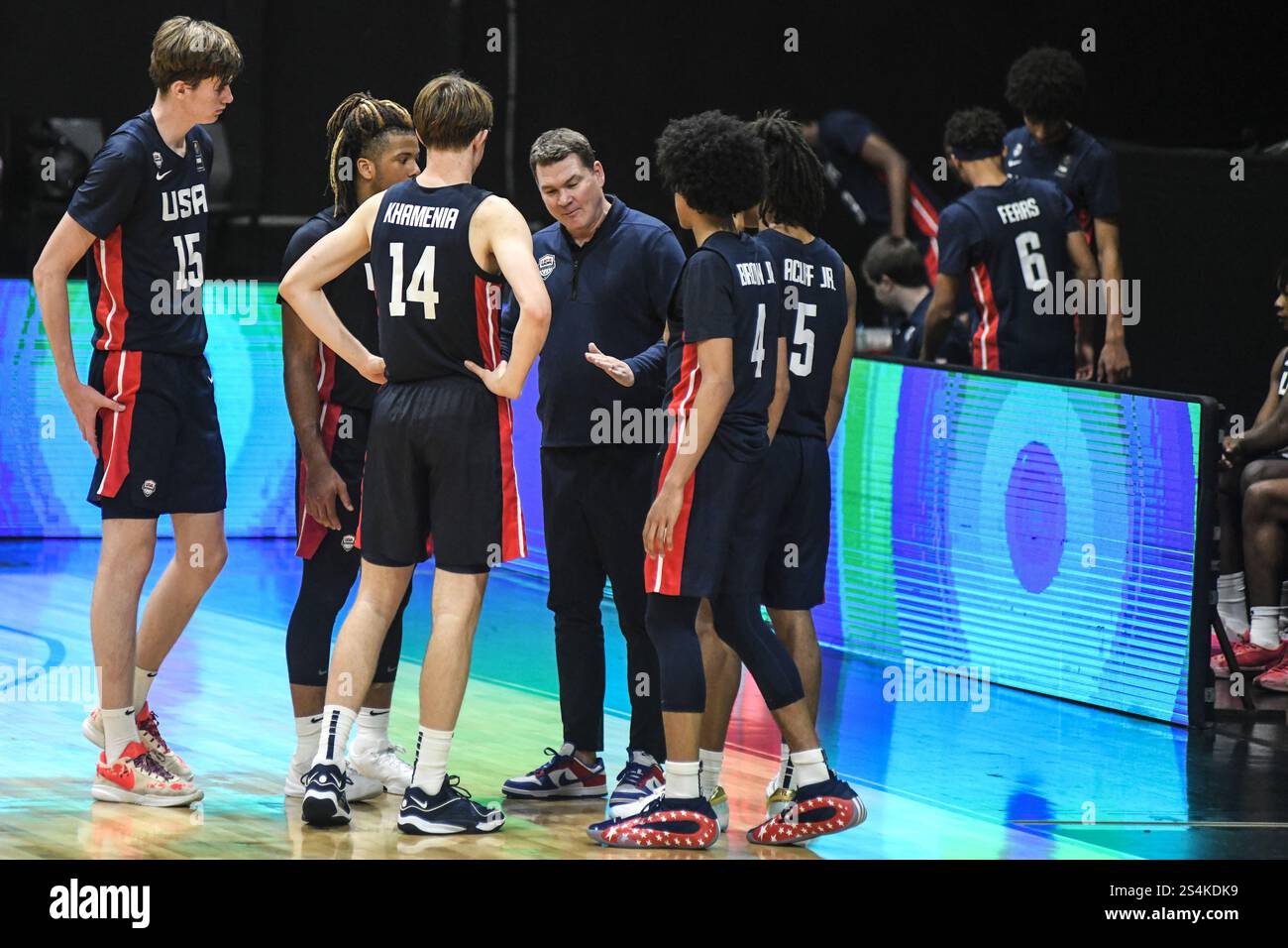 Thomas lloyd coaching hi-res stock photography and images - Alamy