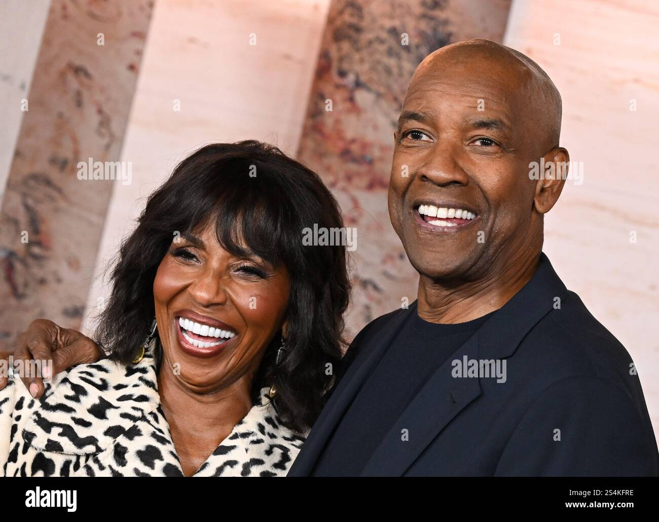 Hollywood, USA. 18th Nov, 2024. Denzel Washington and Pauletta ...