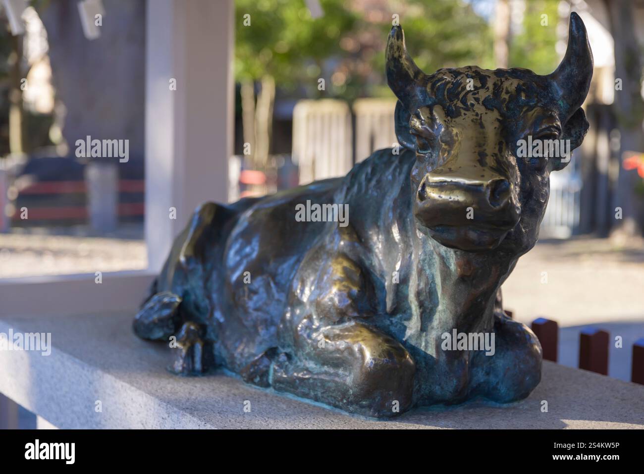 A guardian statue of cow at Kameido Tenjin shrine Stock Photo - Alamy