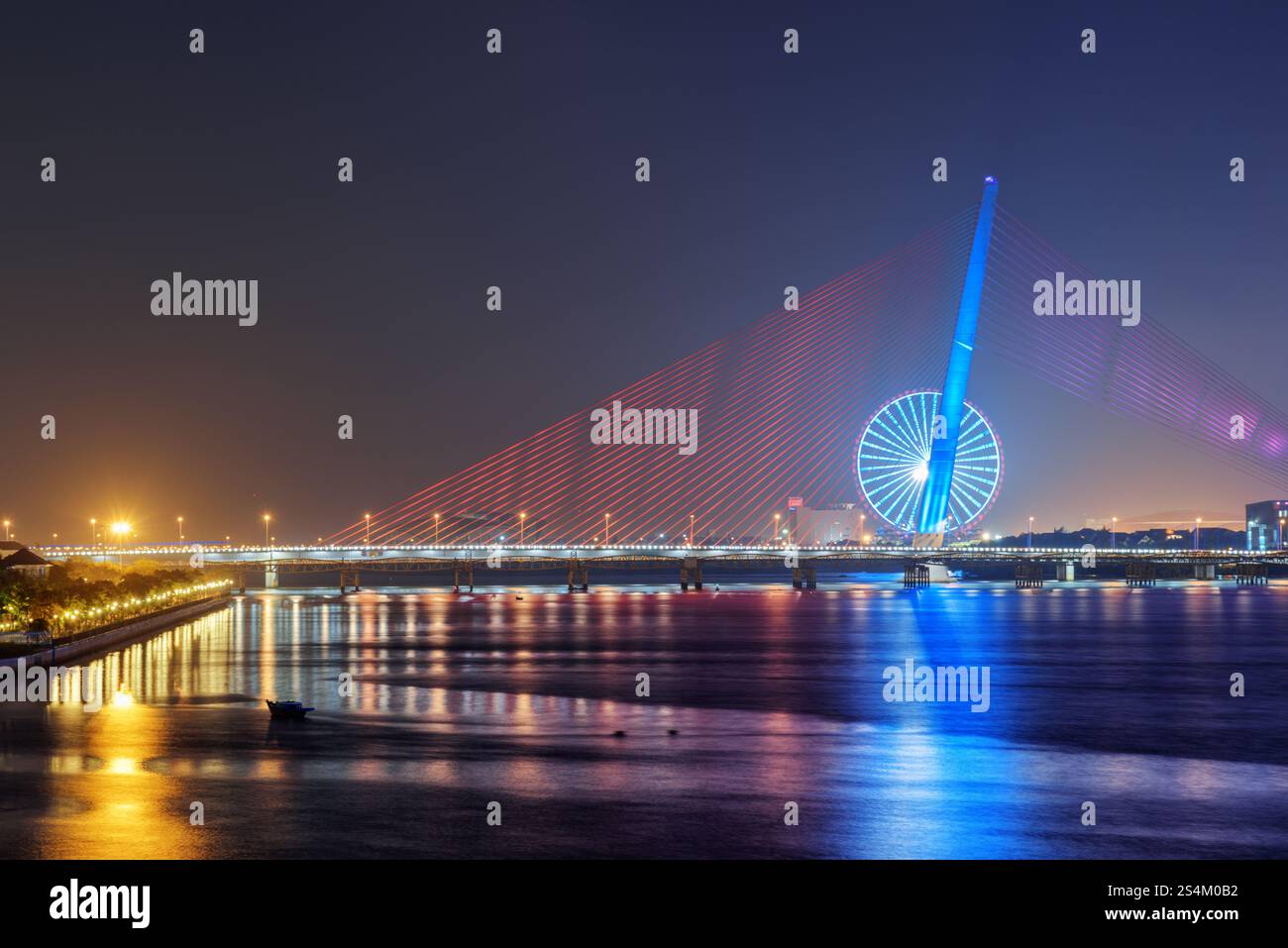 Fabulous night view of the Tran Thi Ly Bridge, Danang Stock Photo - Alamy