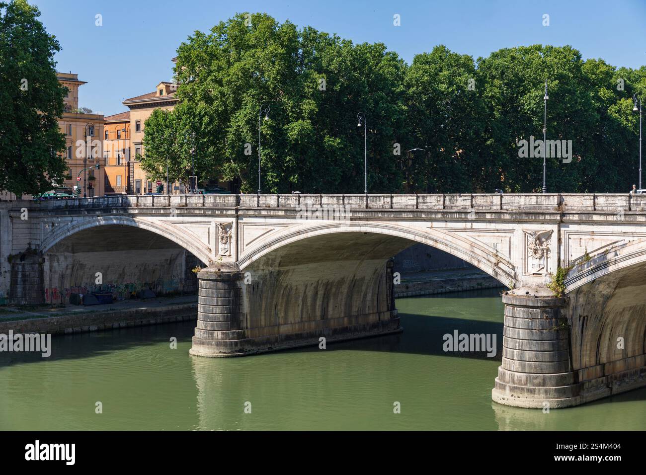 Ponte umberto tiber river hi-res stock photography and images - Alamy