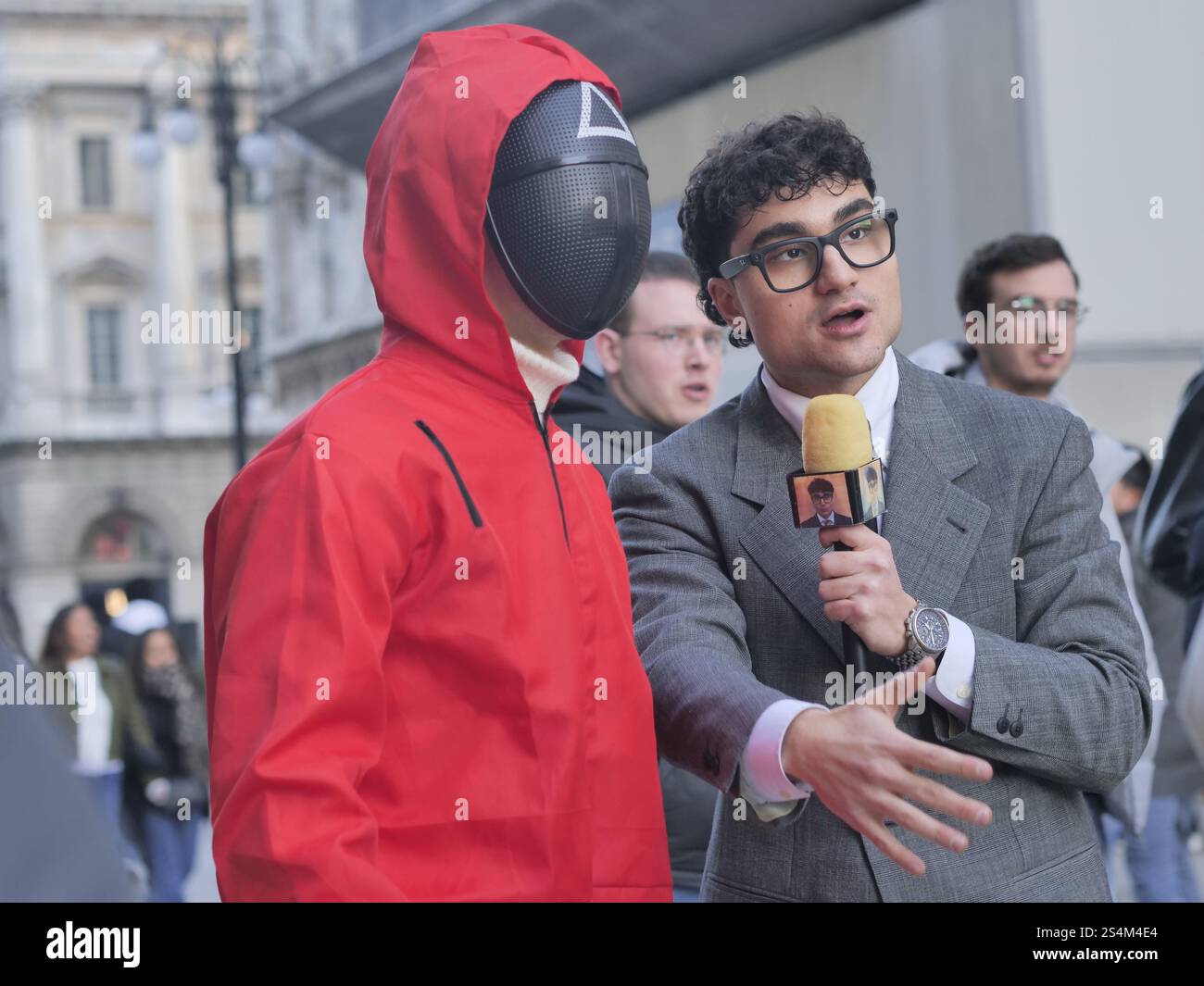 Milan, . 13th Jan, 2025. Singers, acrobats, jugglers, actors called ...