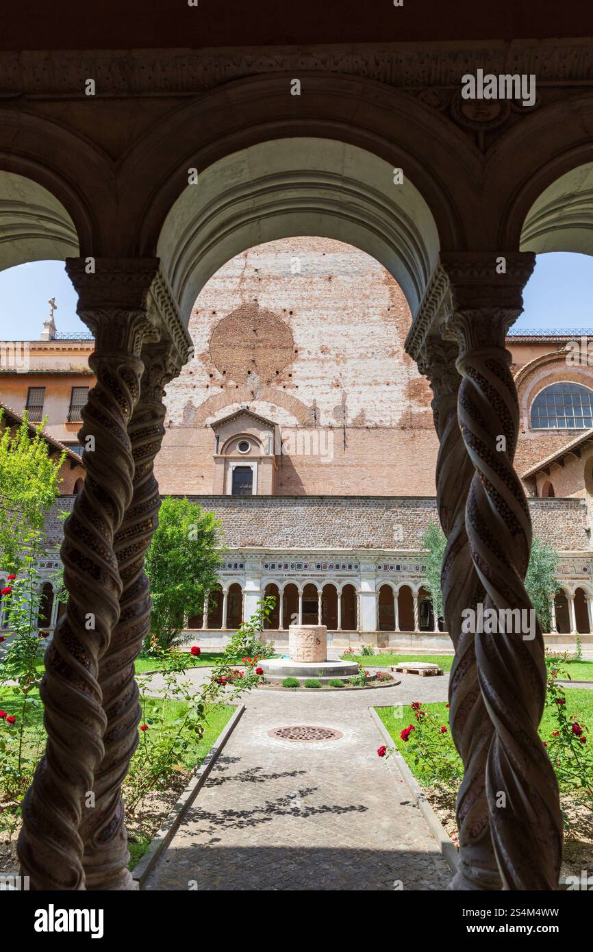 View through the columns of the Chiostro Lateranense / Lateran Cloister ...