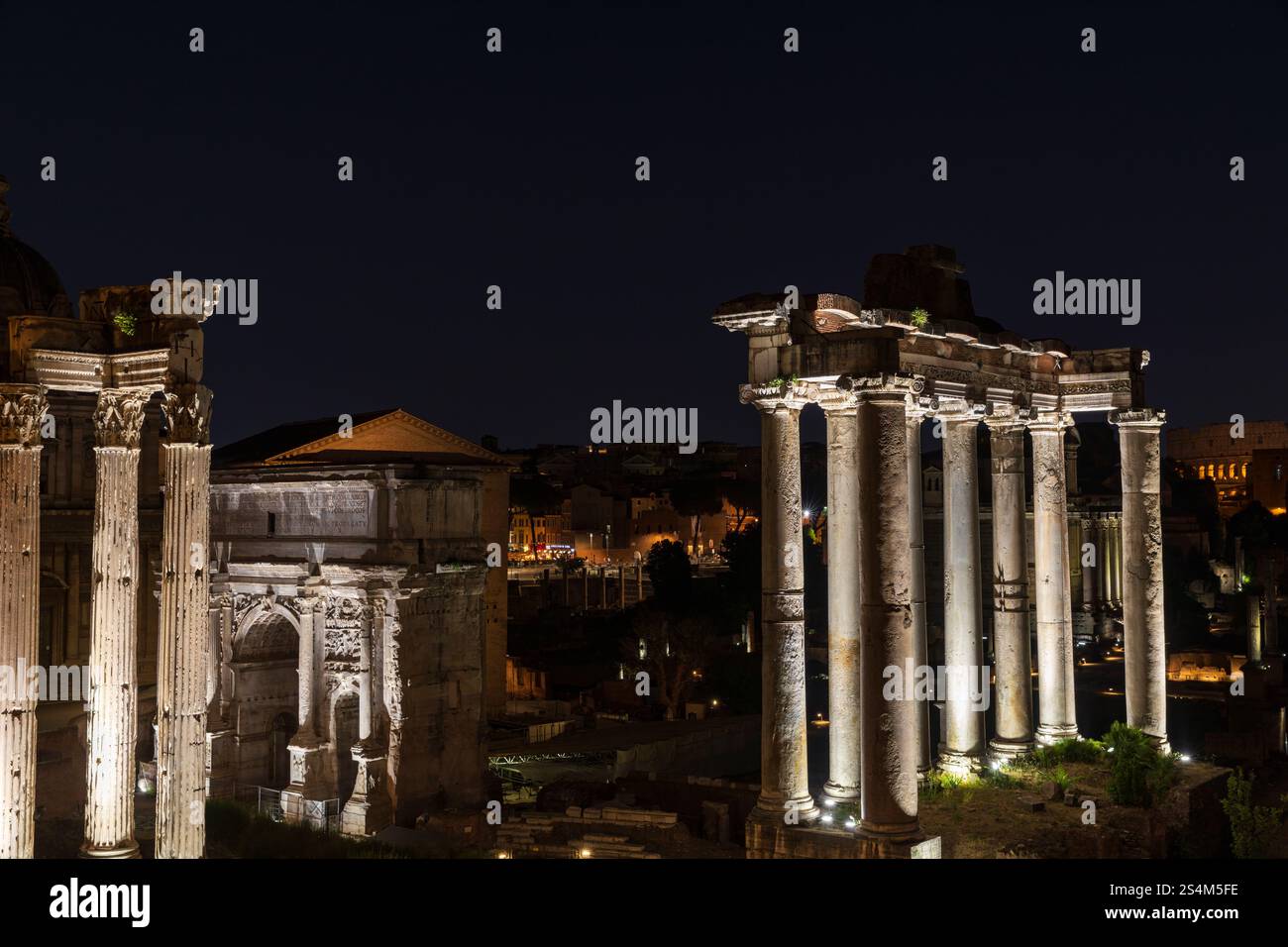 Temple of Vespasian and Titus (L), Septimius Severus Arch (C) & Temple ...