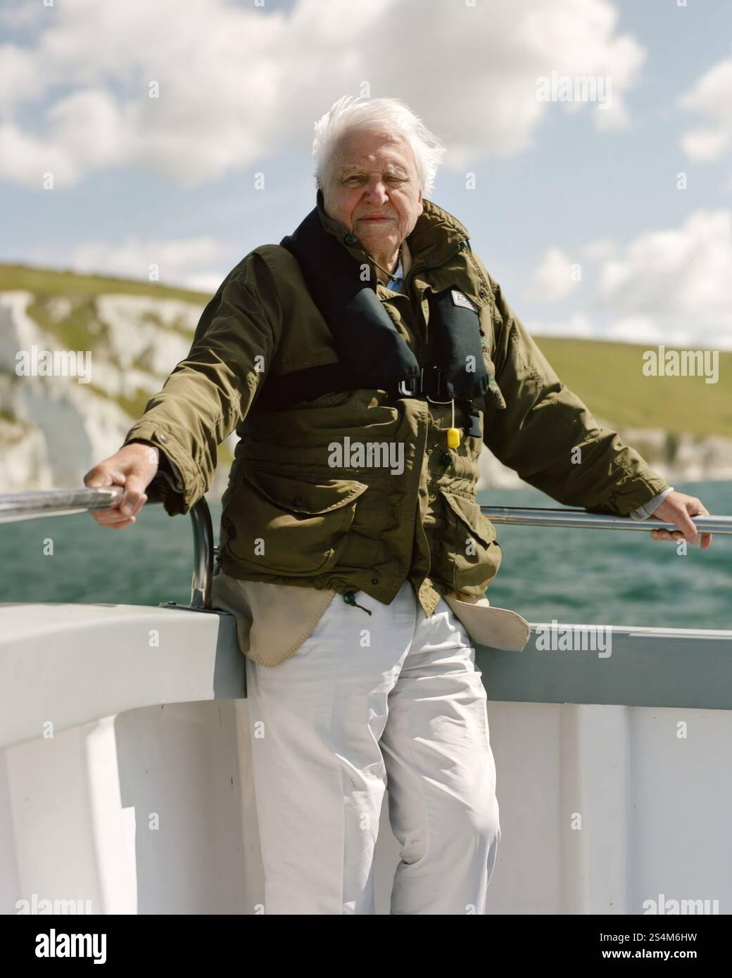 DAVID ATTENBOROUGH in ATTENBOROUGH AND THE GIANT SEA MONSTER (2024 ...